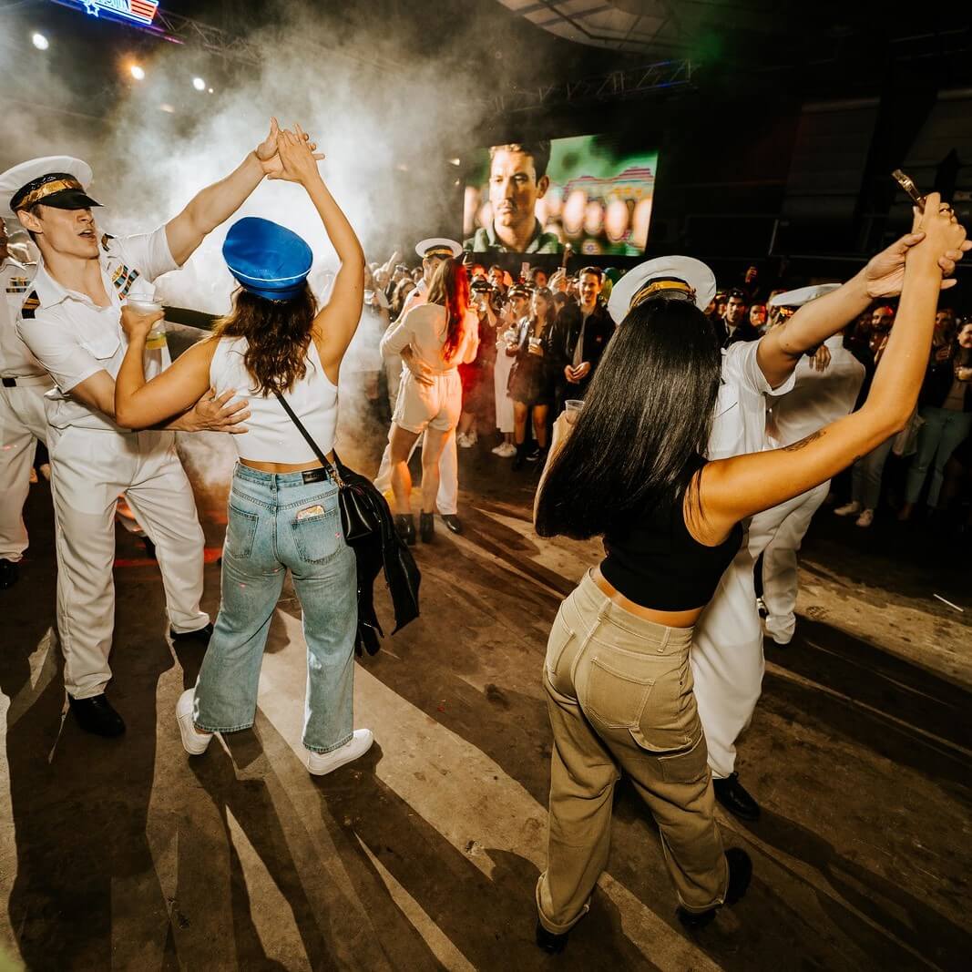 How To Throw The Perfect Party